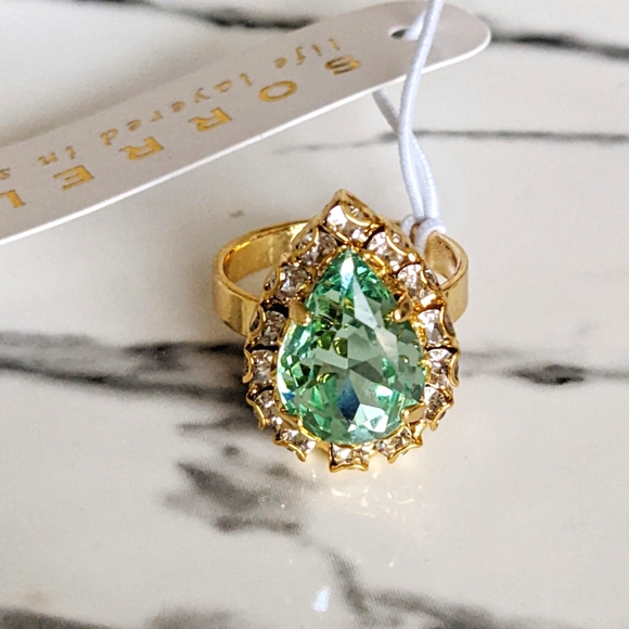 Sorrelli | Jewelry | Sorrelli Giselle Halo Cocktail Ring Bright Gold ...